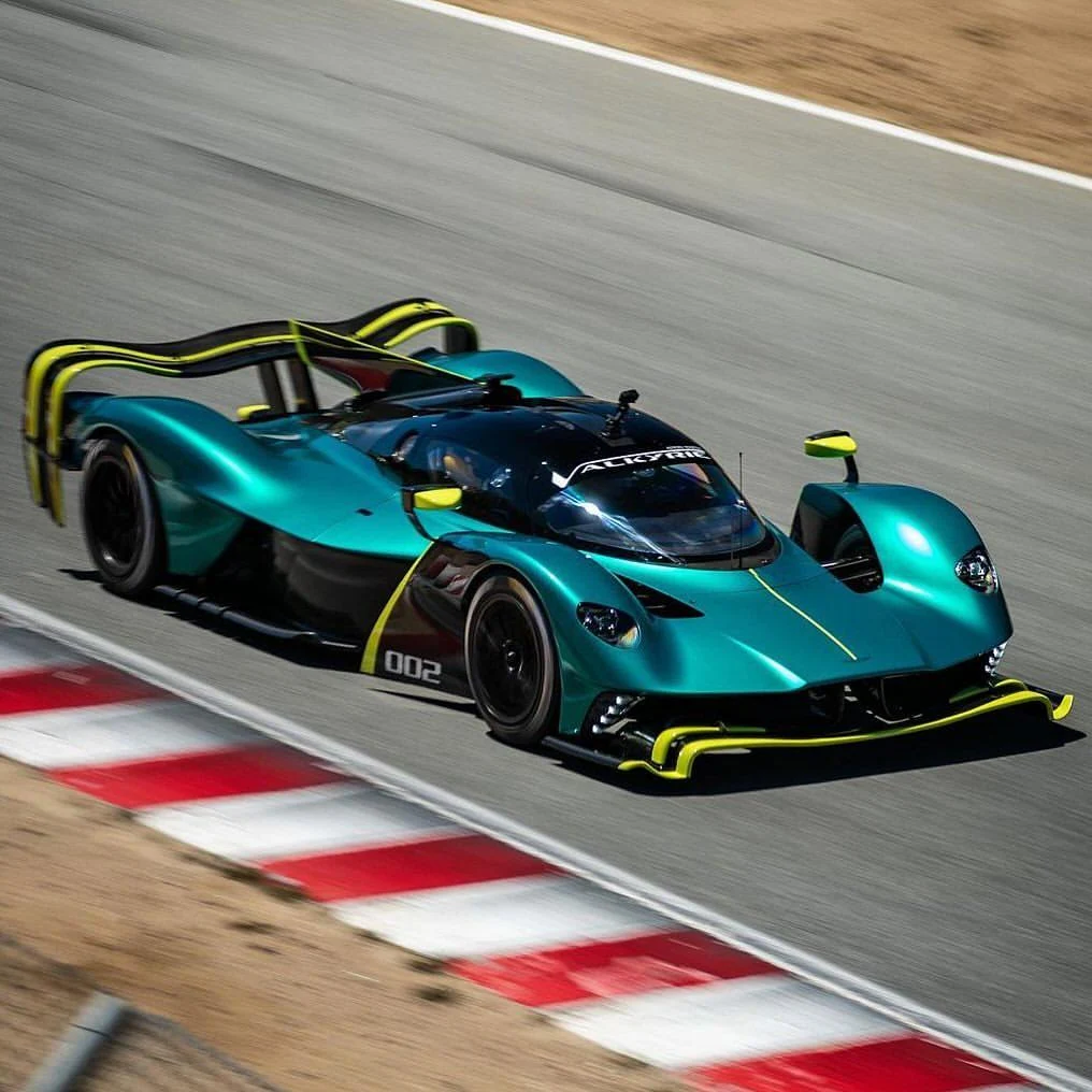 Discover more like Carporn: Aston Martin Valkyrie [1080x1080] and Related Content | Scrolller