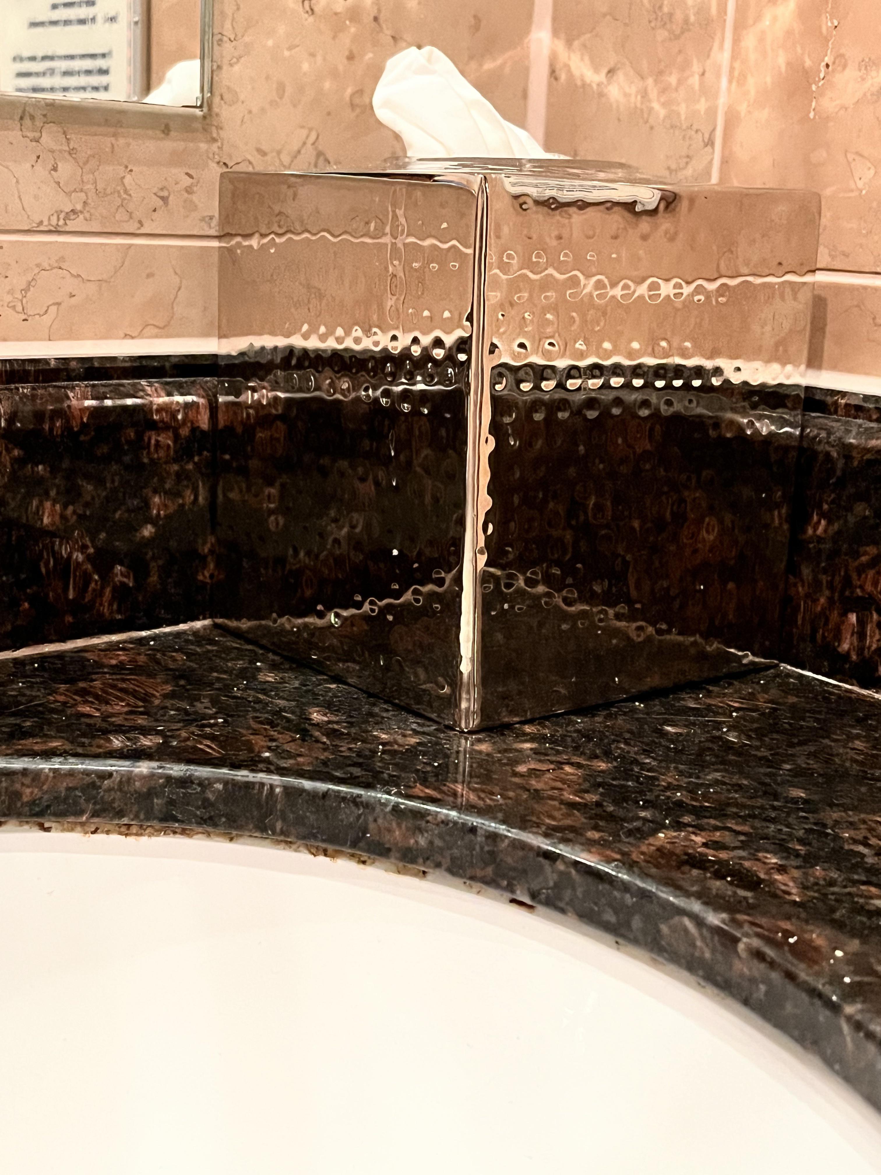 Accidental Tissues Transparency Glitch | Scrolller