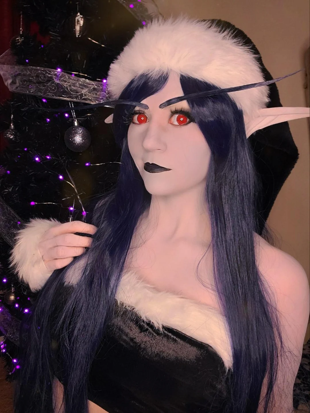 [self] I made a Winter Veil cosplay | Scrolller