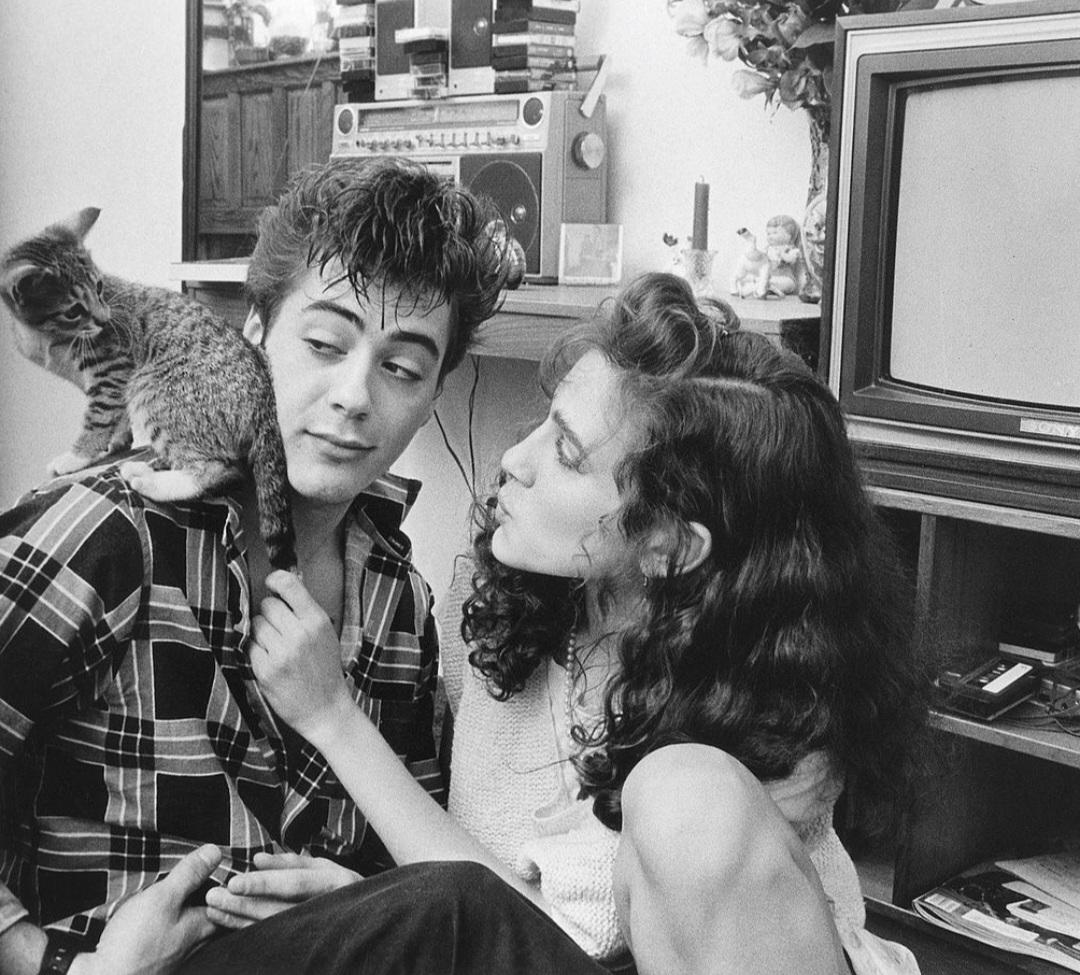 Sarah Jessica Parker and Robert Downey Jr. in 1983. | Scrolller