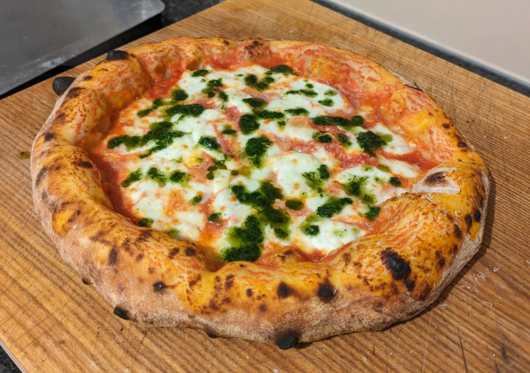 Neapolitan Margherita with an attempt at homemade basil oil (Caputo Nuvola 24h, w/poolish ...