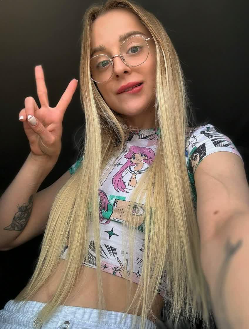 Favorite Crop Top Scrolller