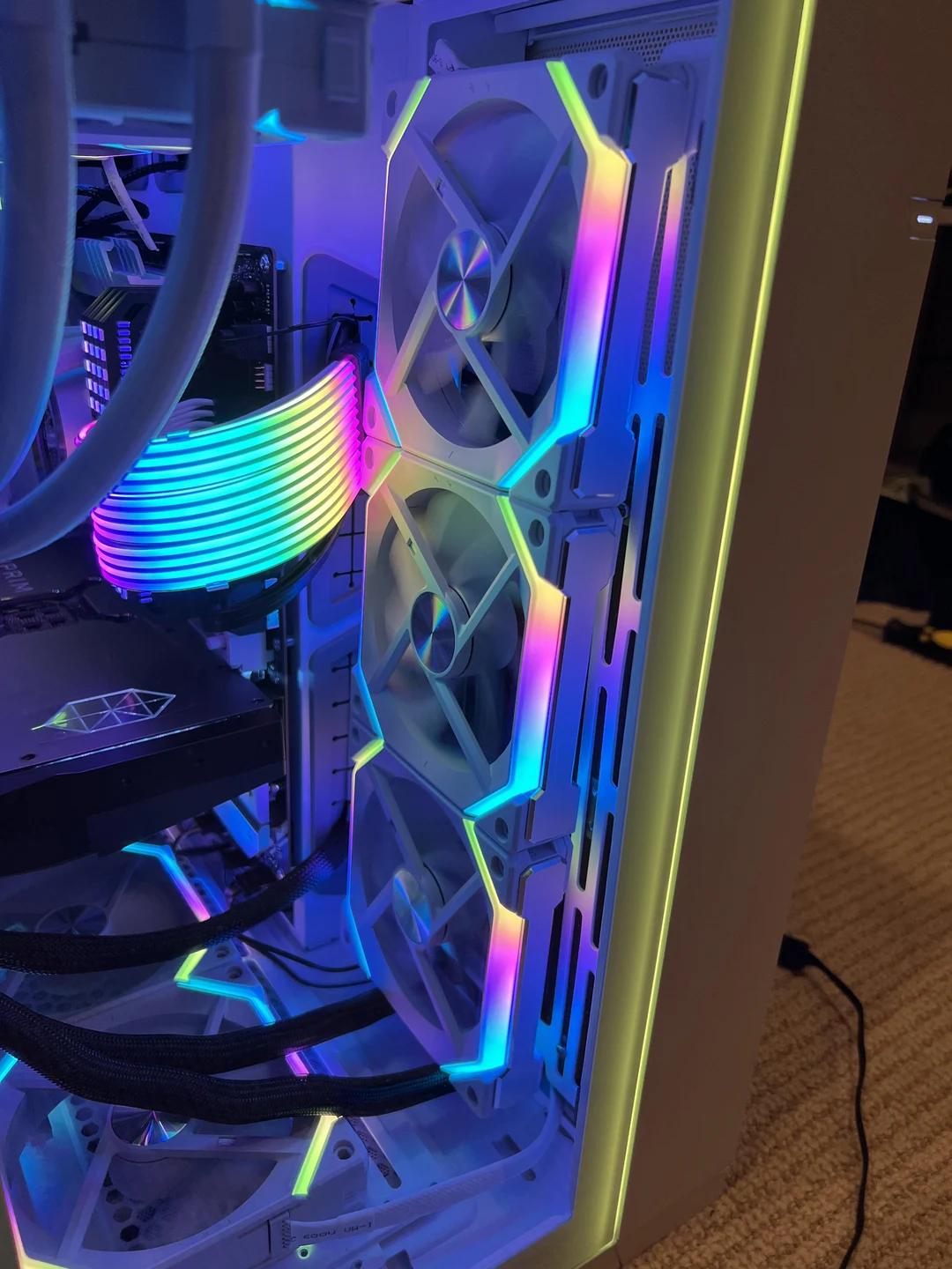 What screws do I need to use for having sl 120 v2 fans on the 4090 Suprim Liquid X radiator ...