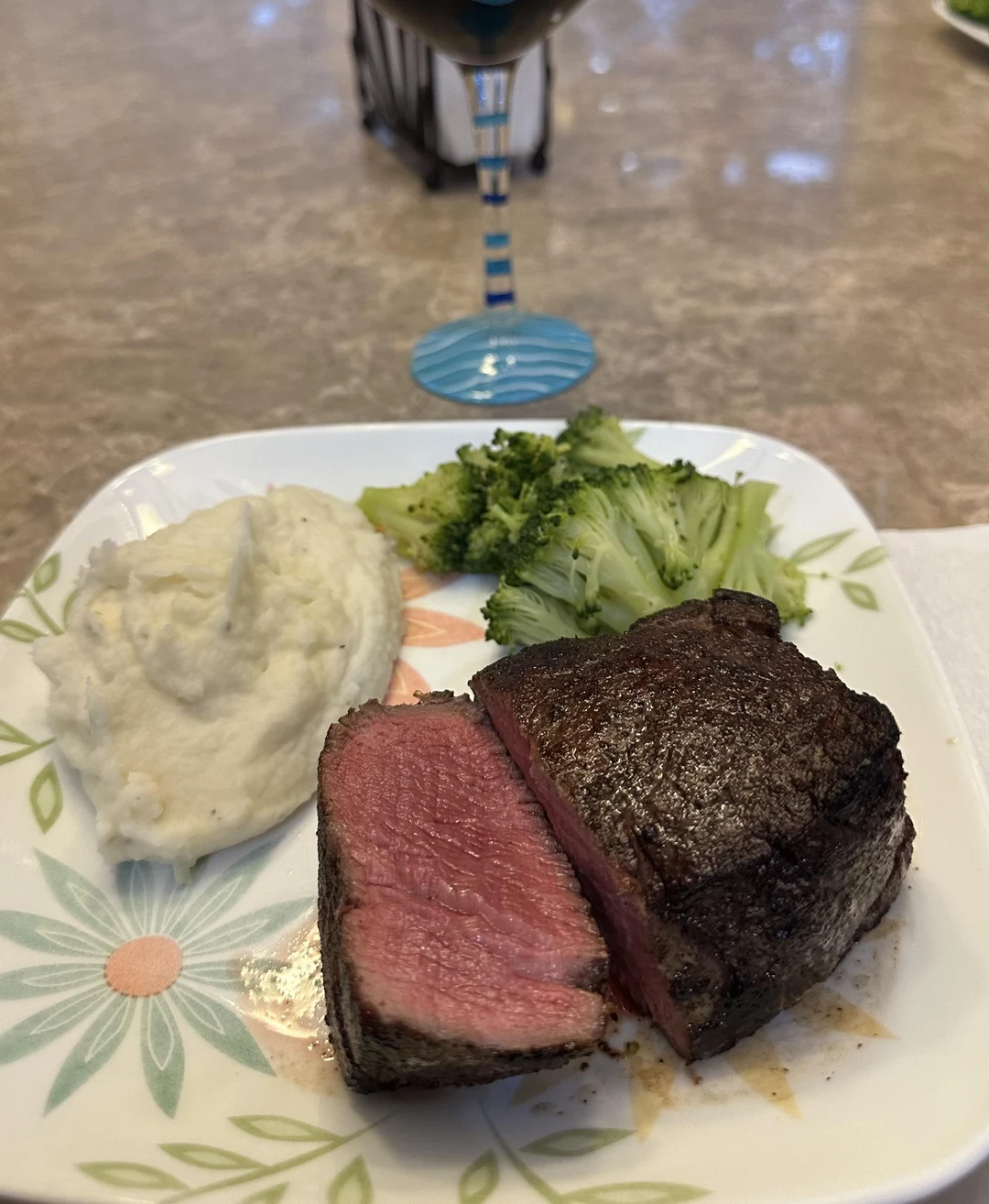 Filet Mignon I made for my wife | Scrolller