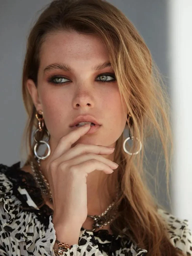 Tia Mallia | Scrolller