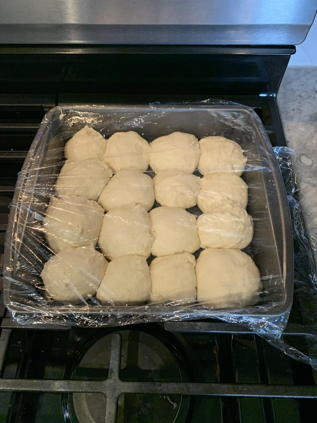 Sourdough Pull-apart Dinner Rolls | Scrolller