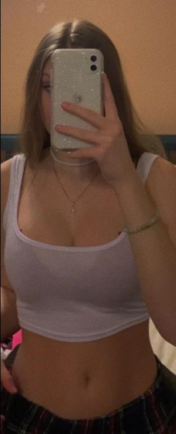 Blurred🫠 | Scrolller