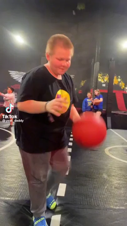 SLAM DUNK | Scrolller