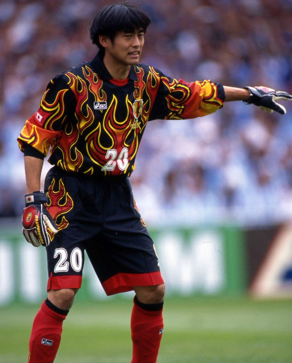 Japan goalkeeper, Yoshikatsu Kawaguchi, at the FIFA World Cup (1998) | Scrolller