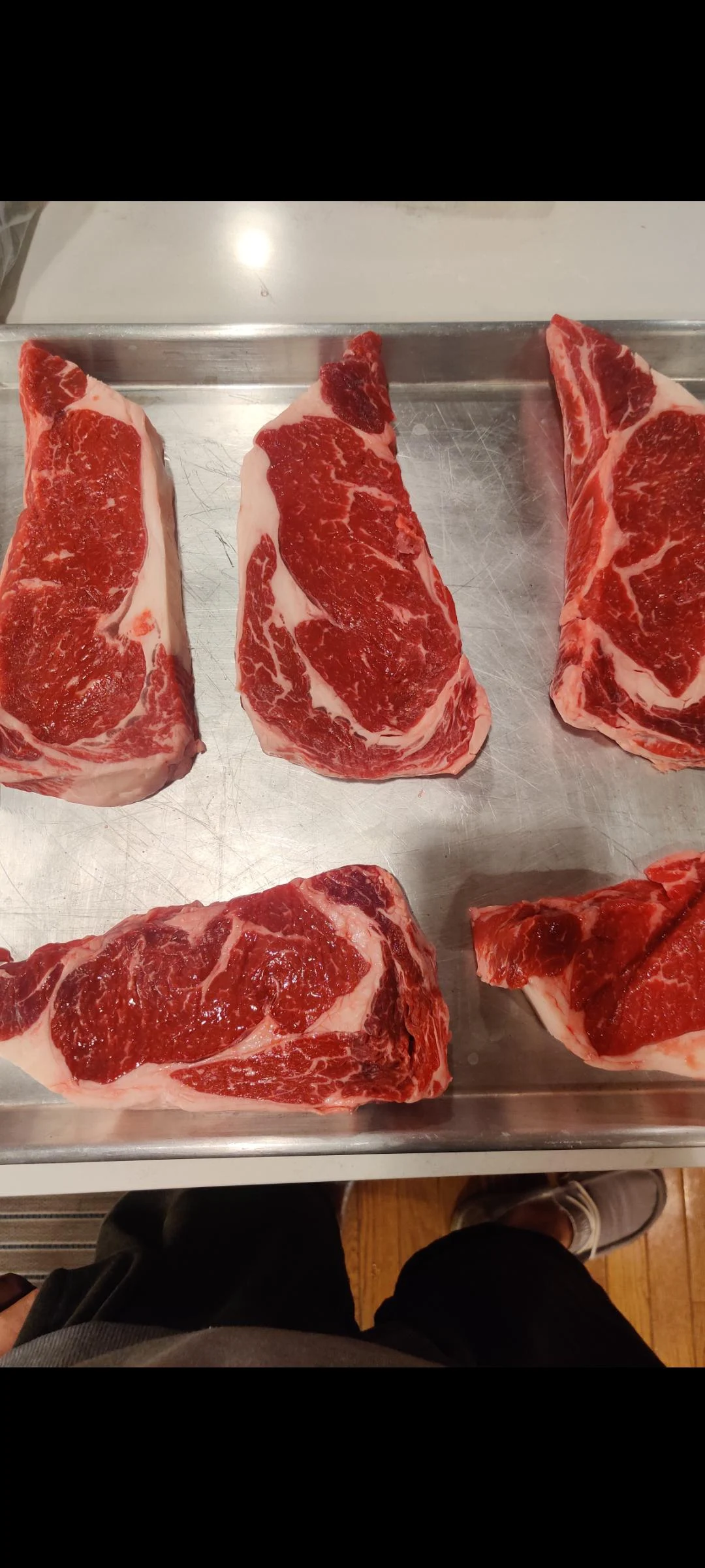 Are these steaks dyed? | Scrolller