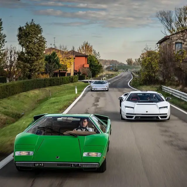 Lamborghini Countach (3 generations) [1080x1080] | Scrolller