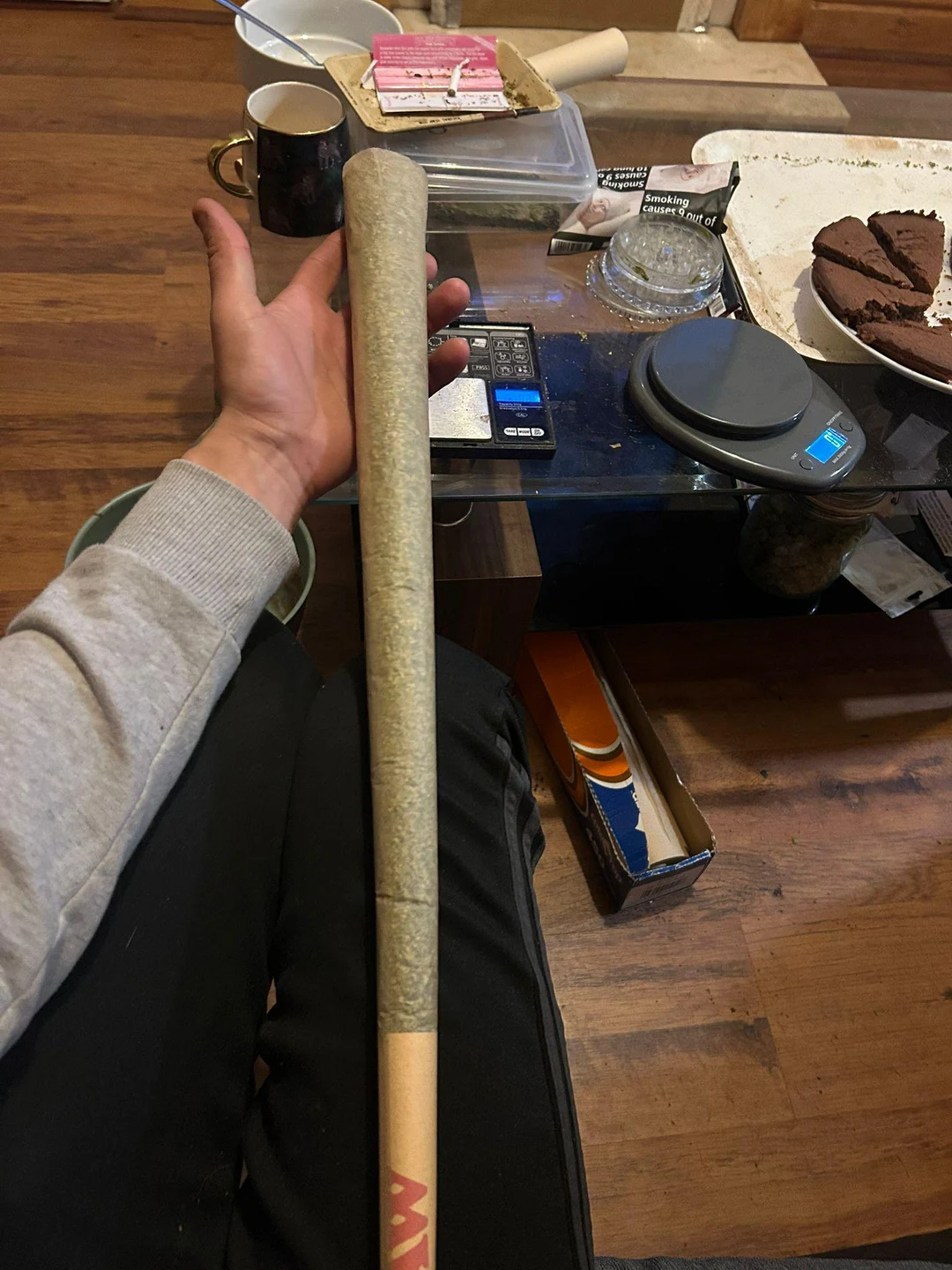 Ever seen a 68g joint? | Scrolller