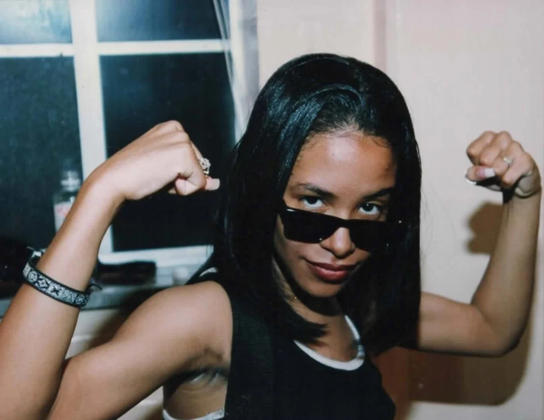 Aaliyah (1995) | Scrolller