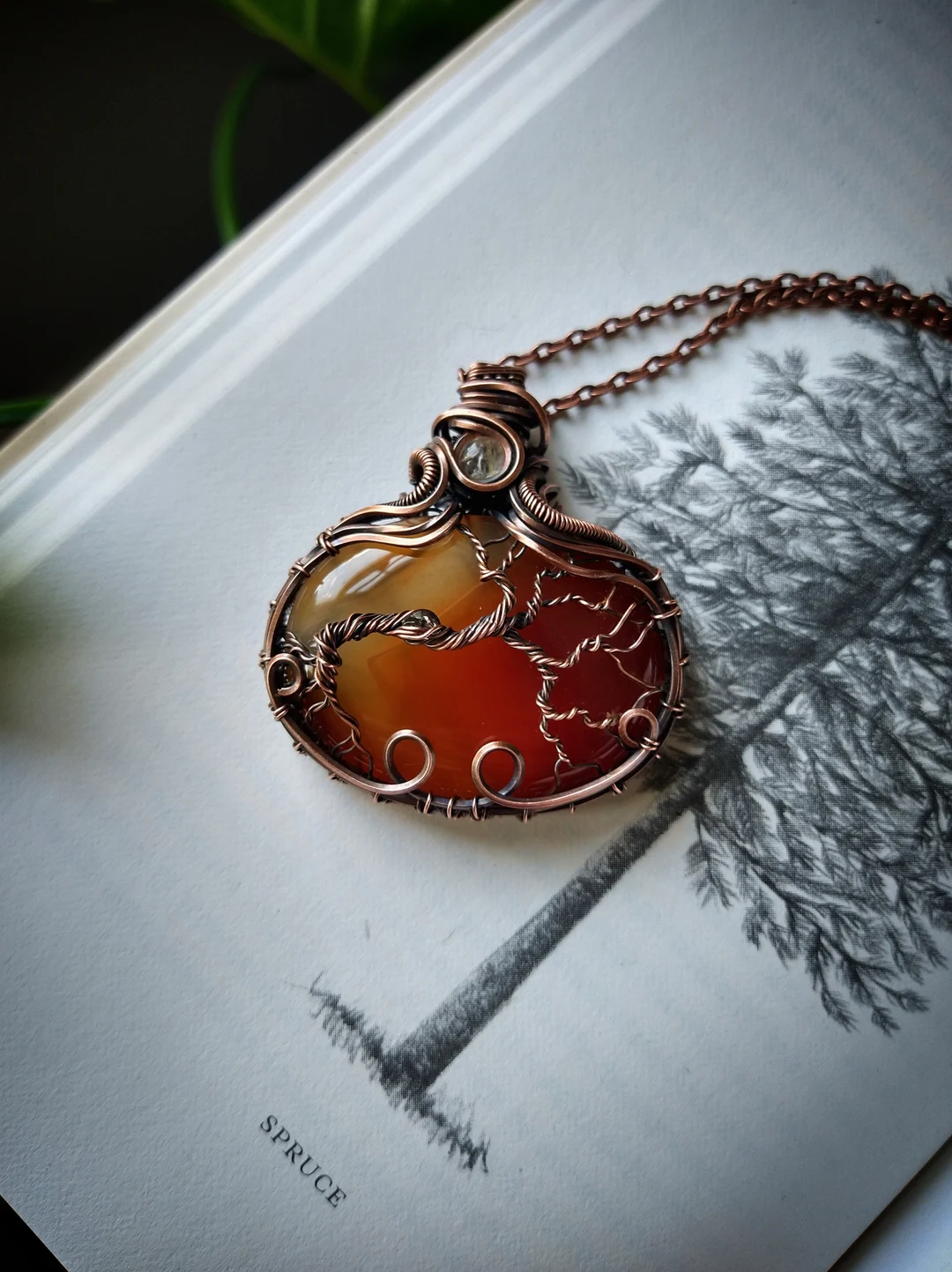 Carnelian tree amulet | Scrolller