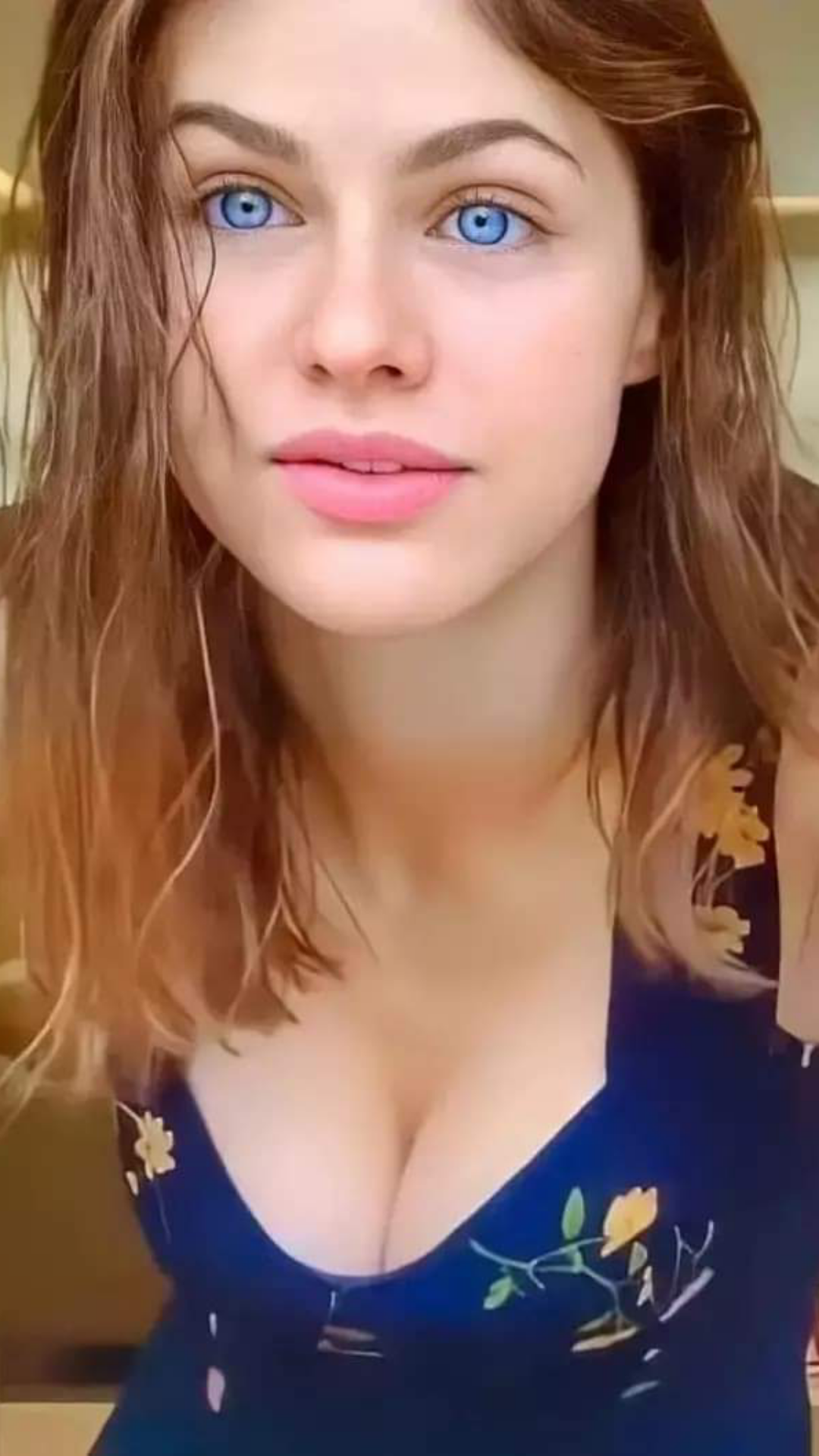 Alexandra Daddario | Scrolller