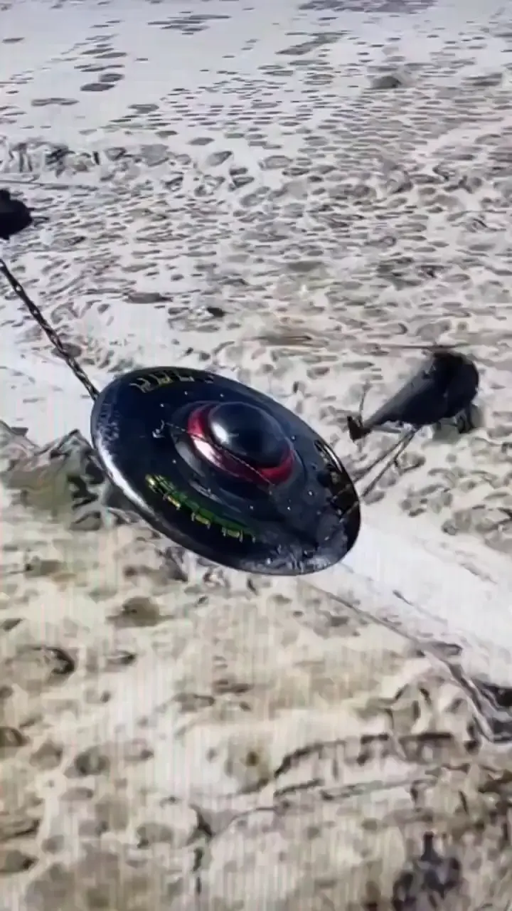 Alien craft | Scrolller