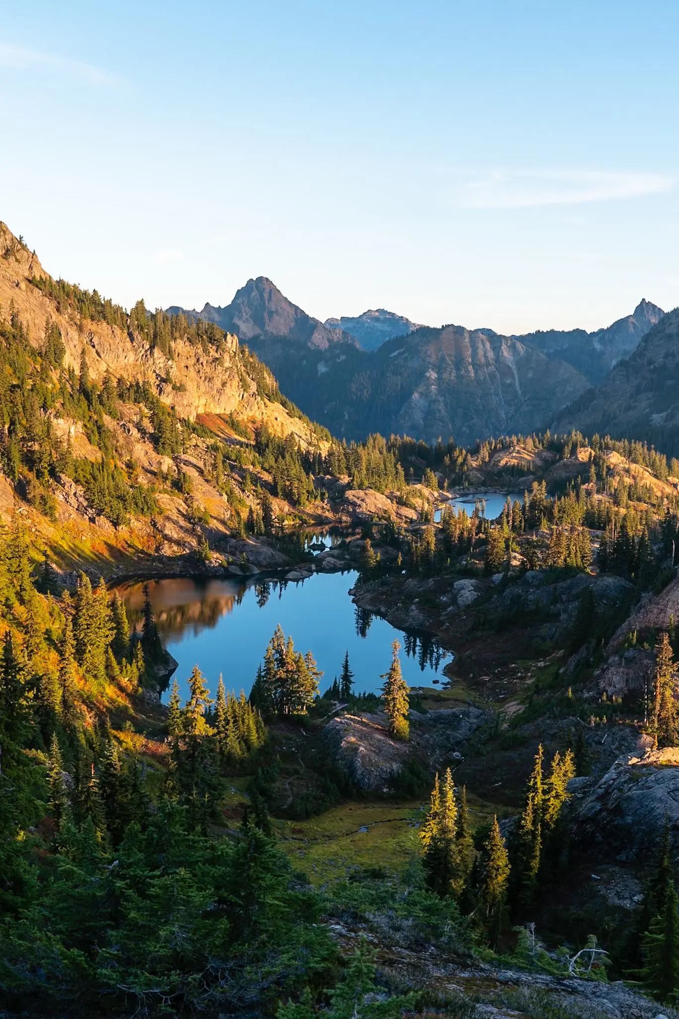 Alpine Lakes Wilderness, Washington State [1367x2050] [OC] | Scrolller