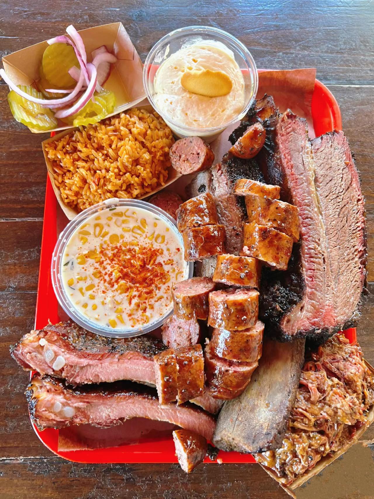 Astuin BBQ | Scrolller