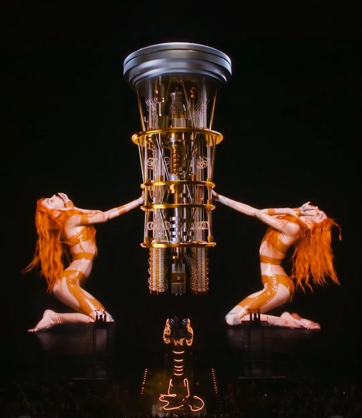 Grimes (& Anyma) 🥰 | Scrolller