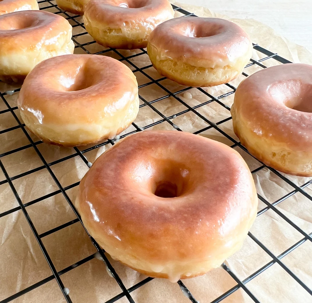 Sourdough glazed donuts | Scrolller
