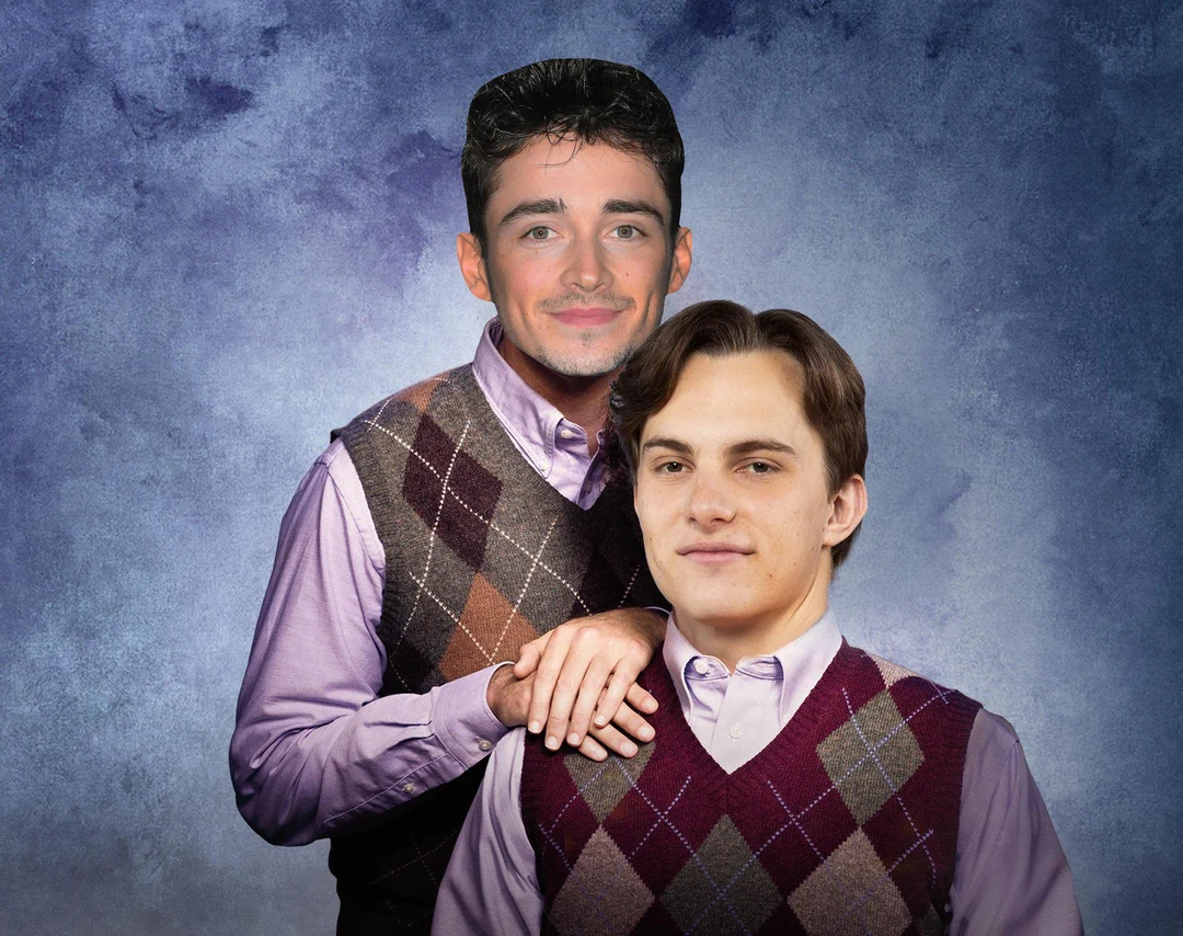 Boats ‘N H**s on the front row | Scrolller