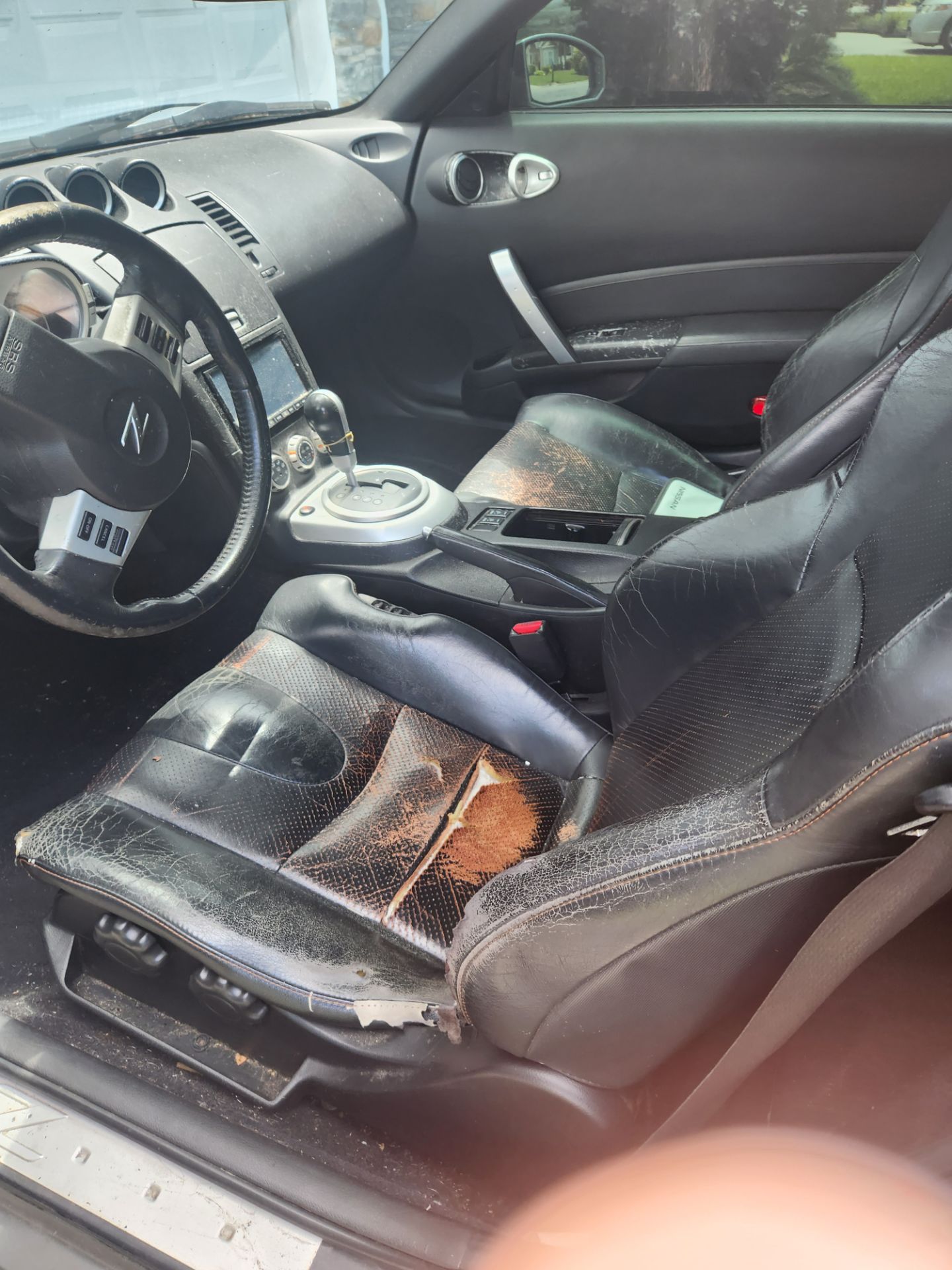 New seats | Scrolller