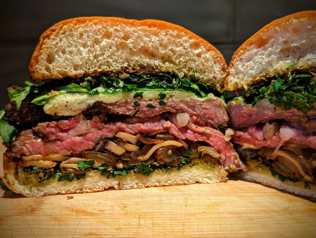 Wagyu Tri Tip Sandwich | Scrolller