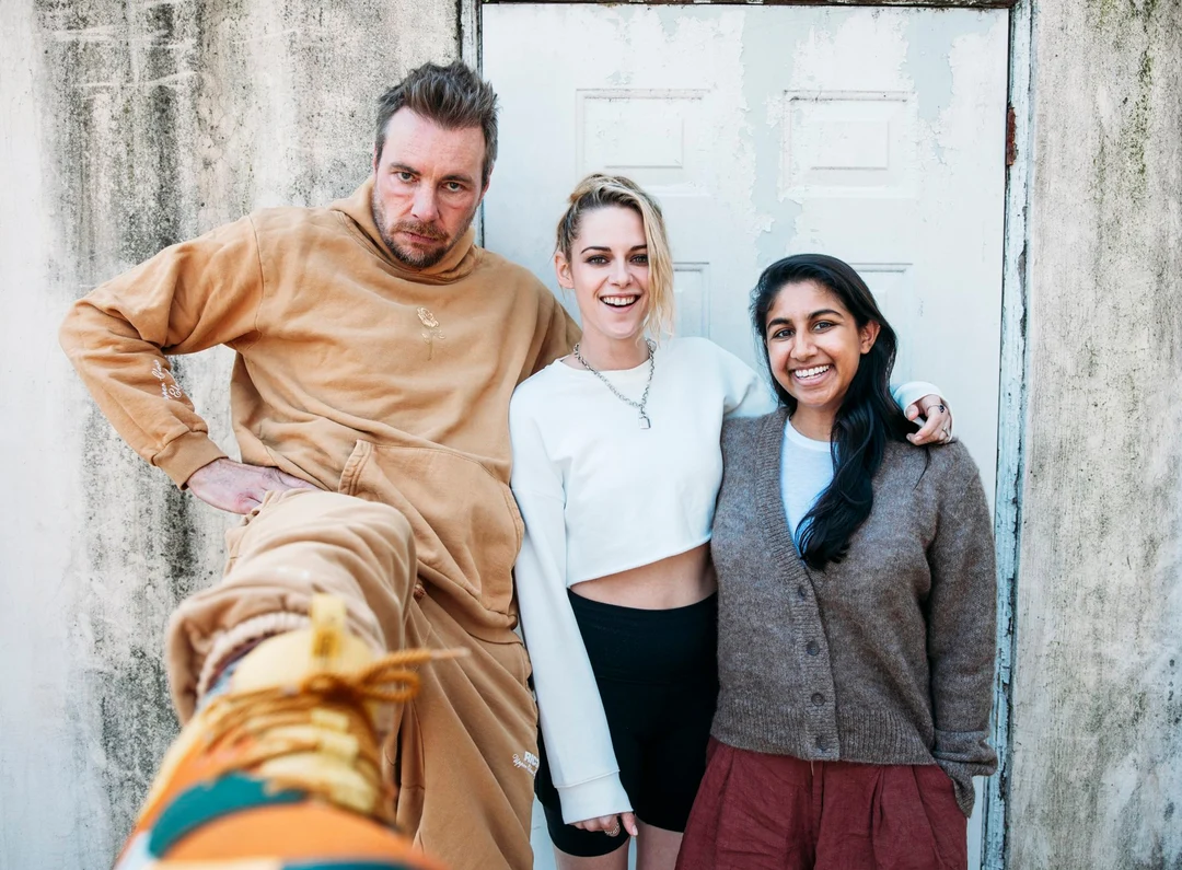 Armchair Expert | Scrolller