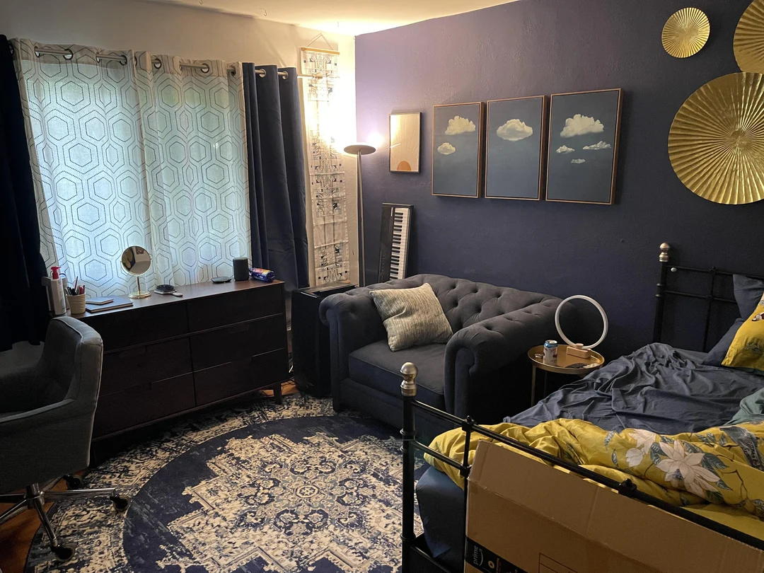 Finally cleaned up my bedroom | Scrolller
