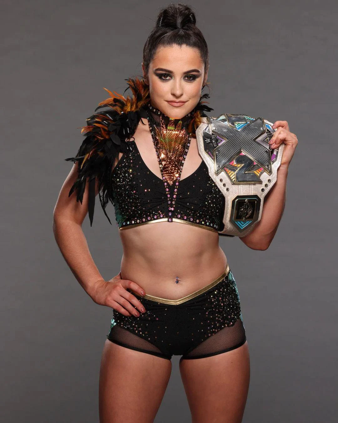 Lyra Valkyria | Scrolller