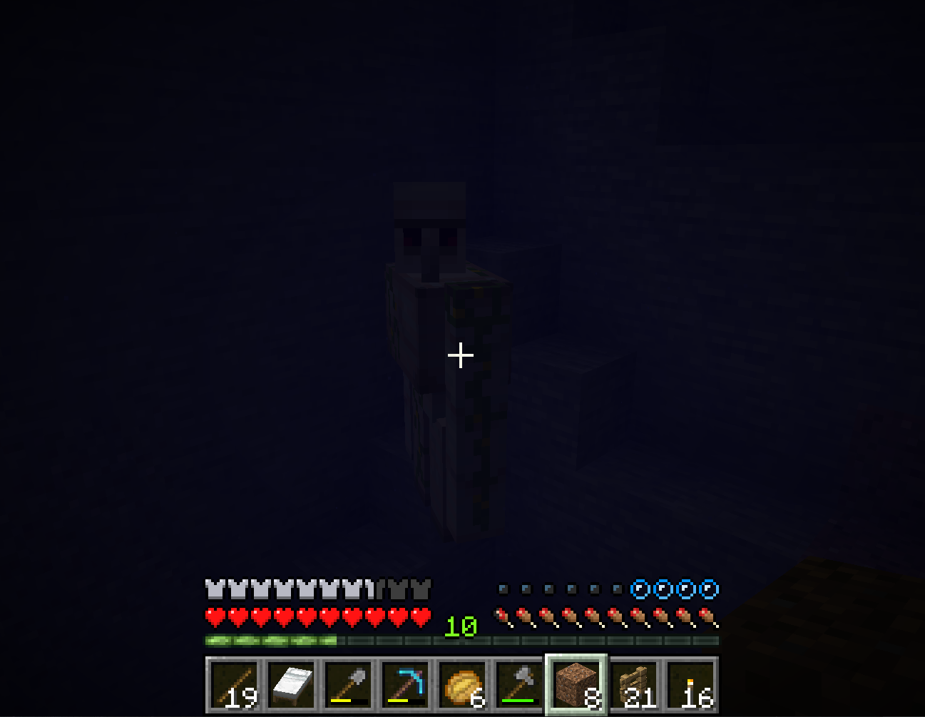 Creepy Encounter in an Underwater Cave | Scrolller