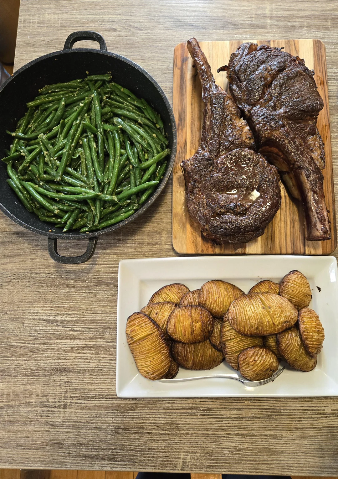 Couple of steaks for dinner | Scrolller