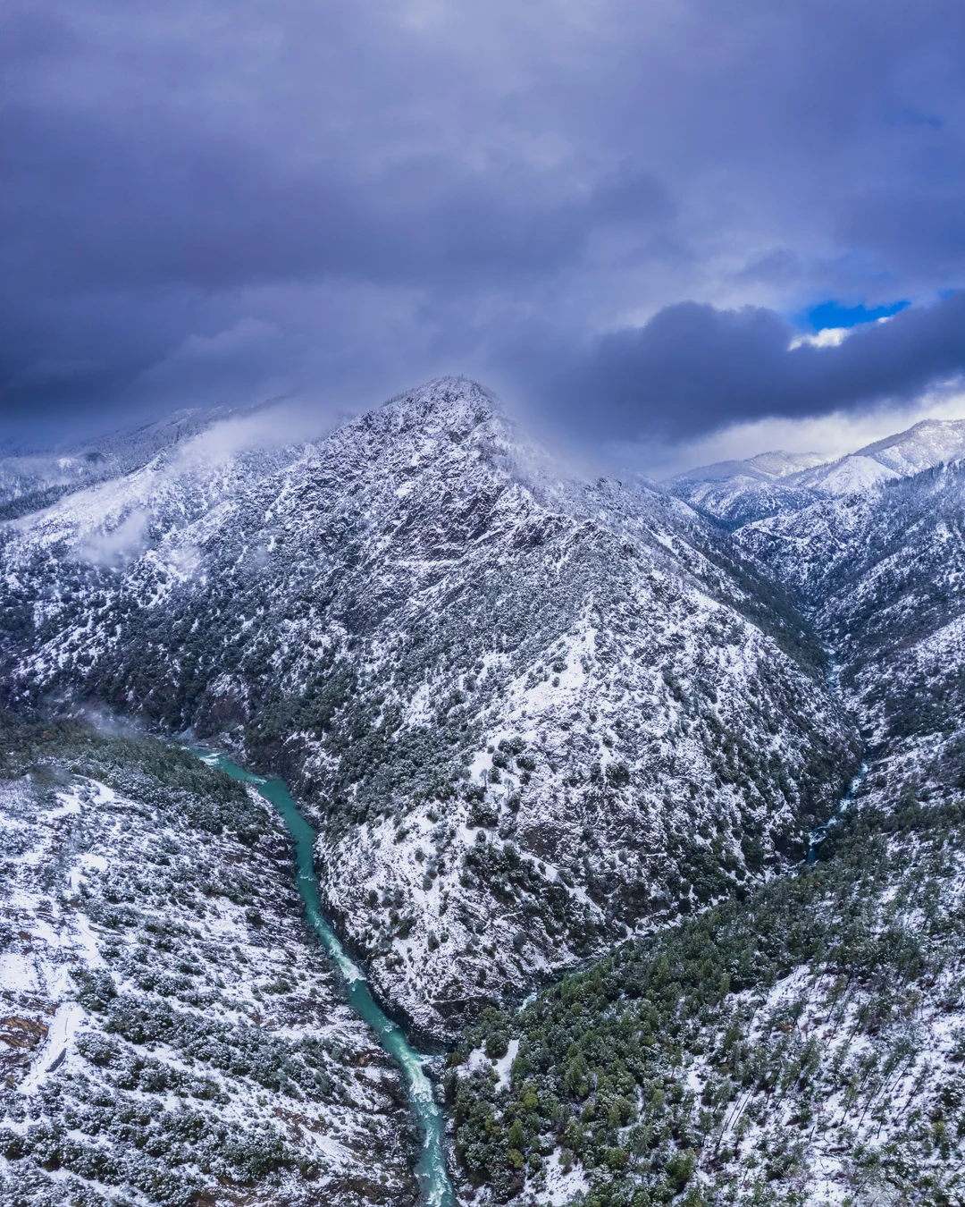 Burnt Ranch Gorge and New River Gorge: Trinity River, CA. [OC], [4982 x 6228] | Scrolller