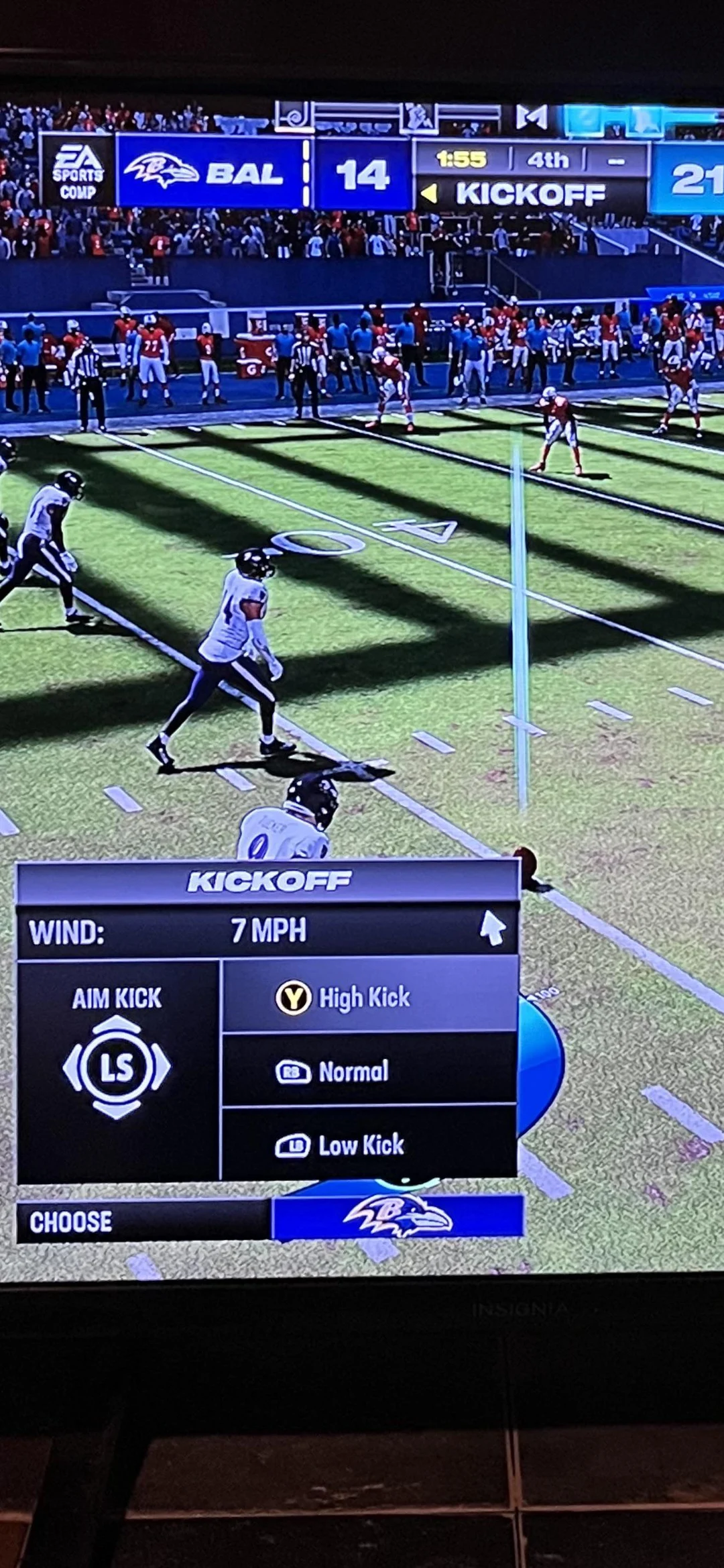 Is this a Madden glitch or a player glitch they’re doing during rank matches??? | Scrolller