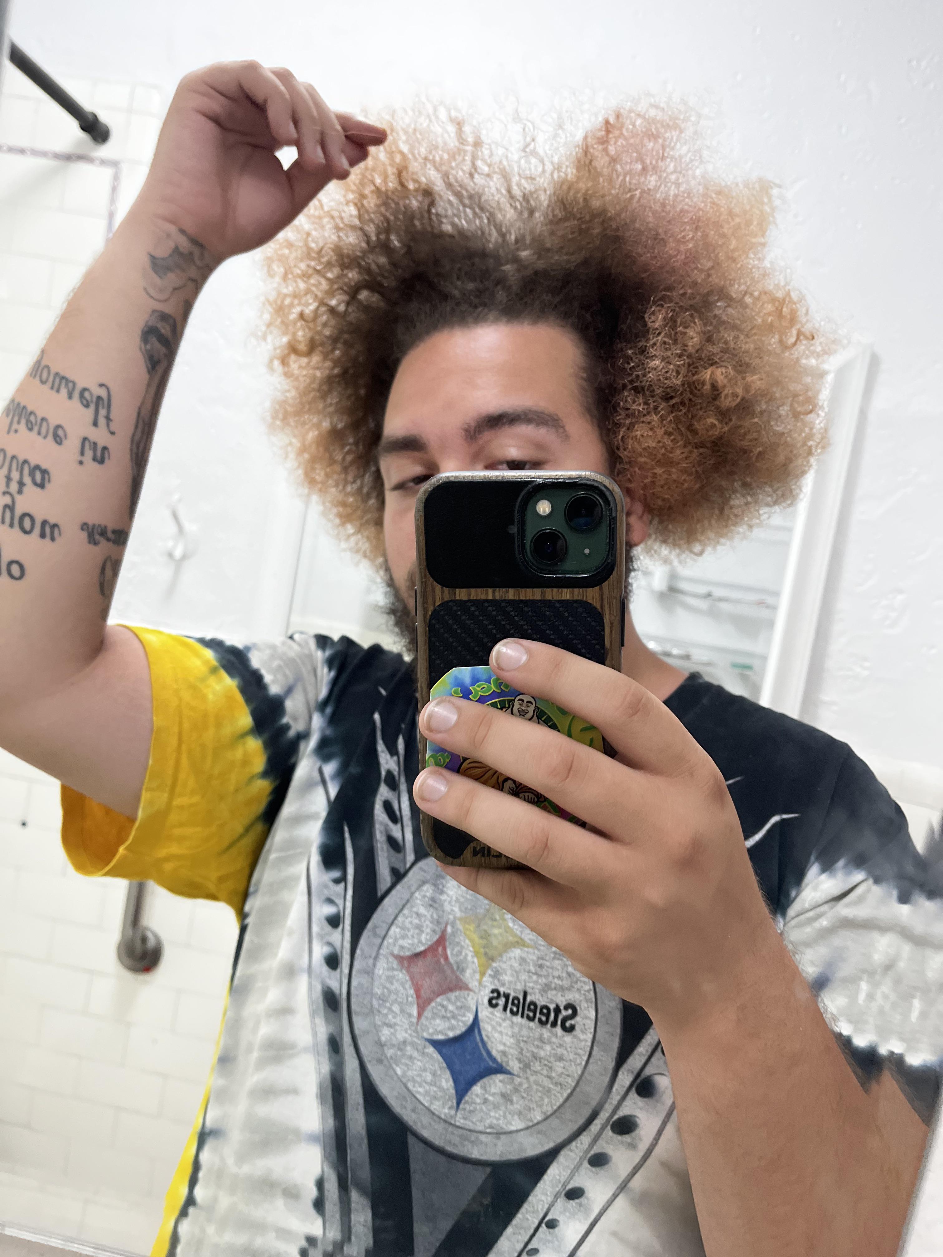 4 years of growth 😭🫶🏼 | Scrolller