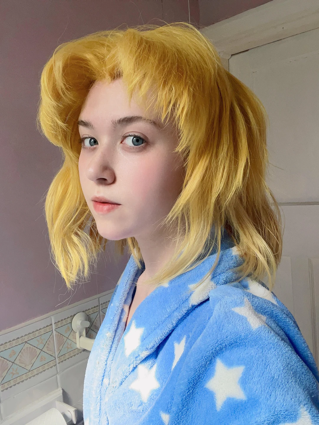 Finished styling my Ritsuko wig, hope I got her signature bangs right! | Scrolller