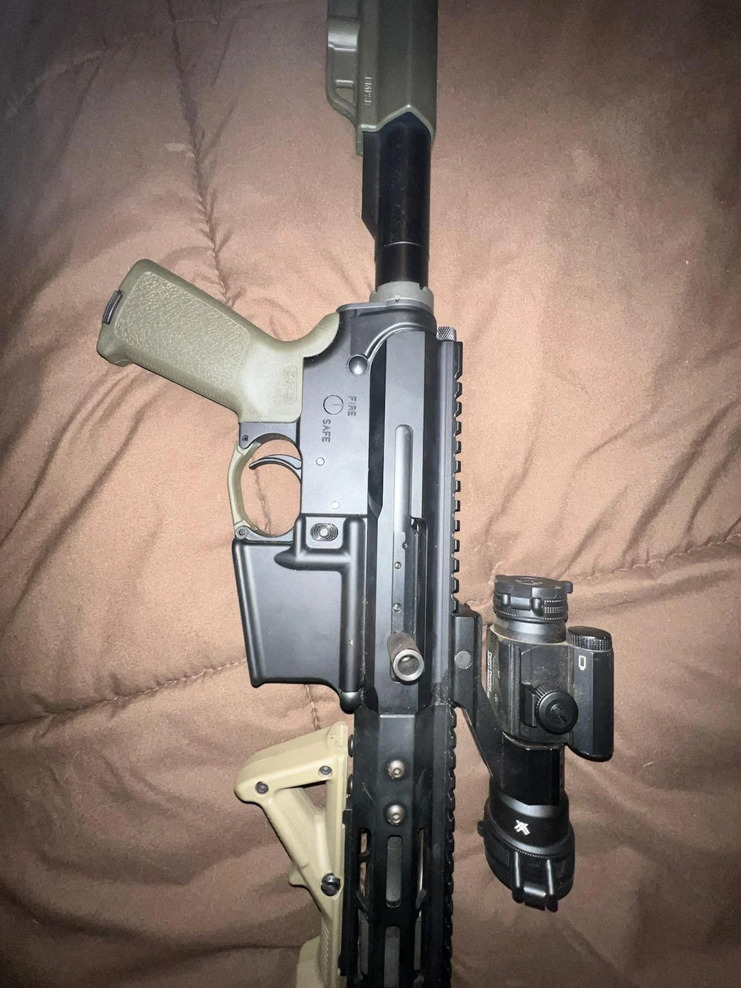 Identification please! Anyone know what upper this is? | Scrolller