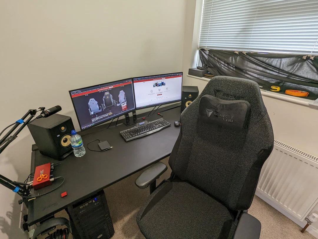 New #Secretlab setup | Scrolller