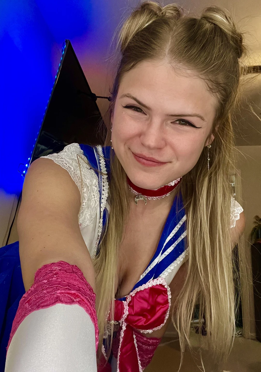 Sailor Moon Cosplay | Scrolller