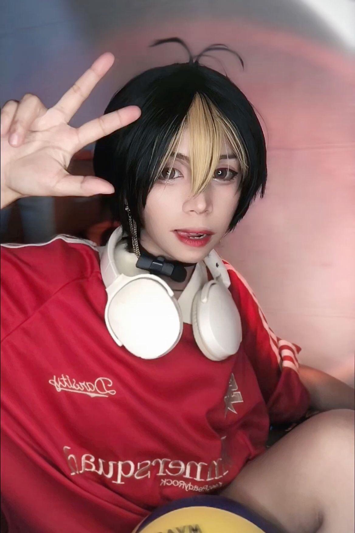 Yu Nishinoy , Haikyuu | Scrolller