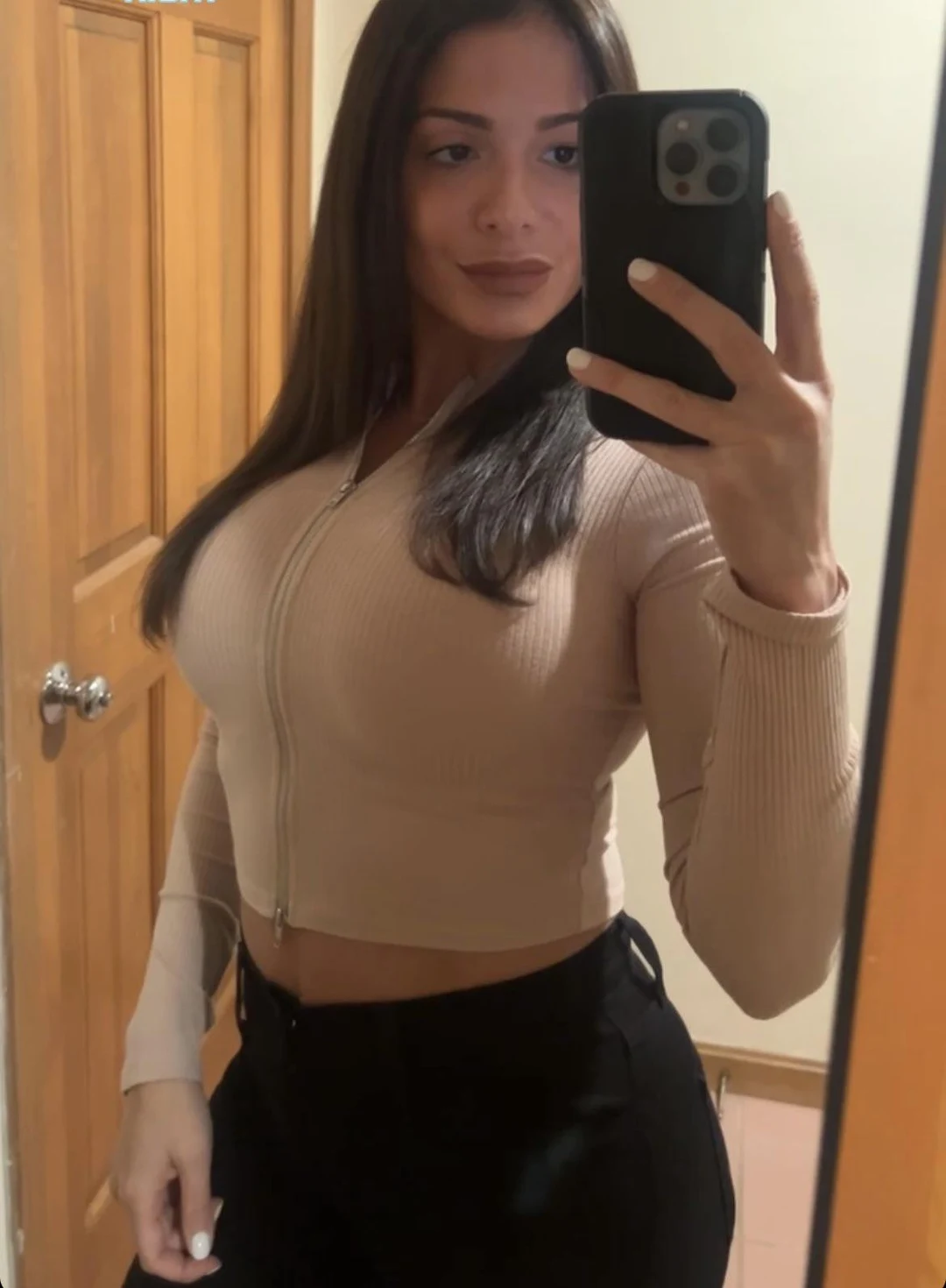 Contained but not hidden | Scrolller