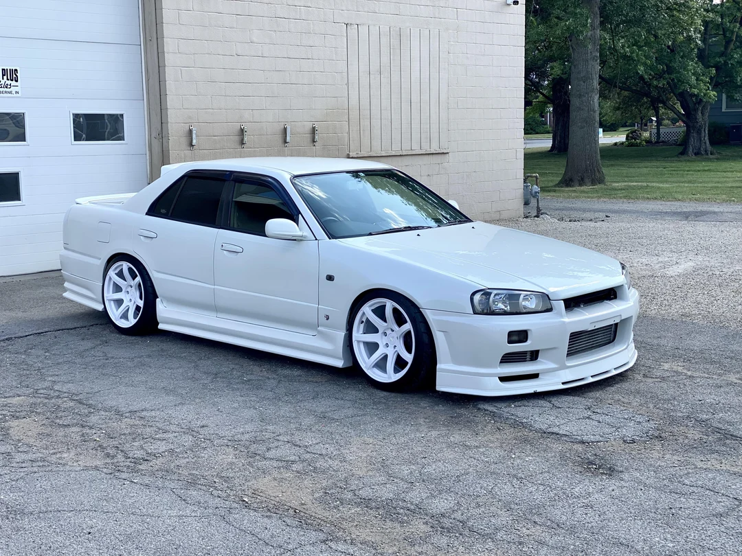 My R34 sedan that just landed in America (4032x3024) | Scrolller