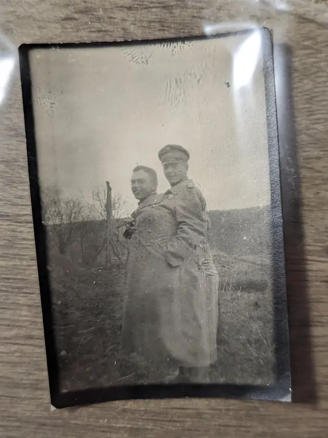Two Germans soldiers sharing a coat WWI | Scrolller