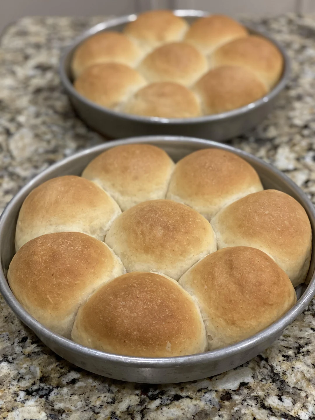 Sourdough dinner rolls | Scrolller
