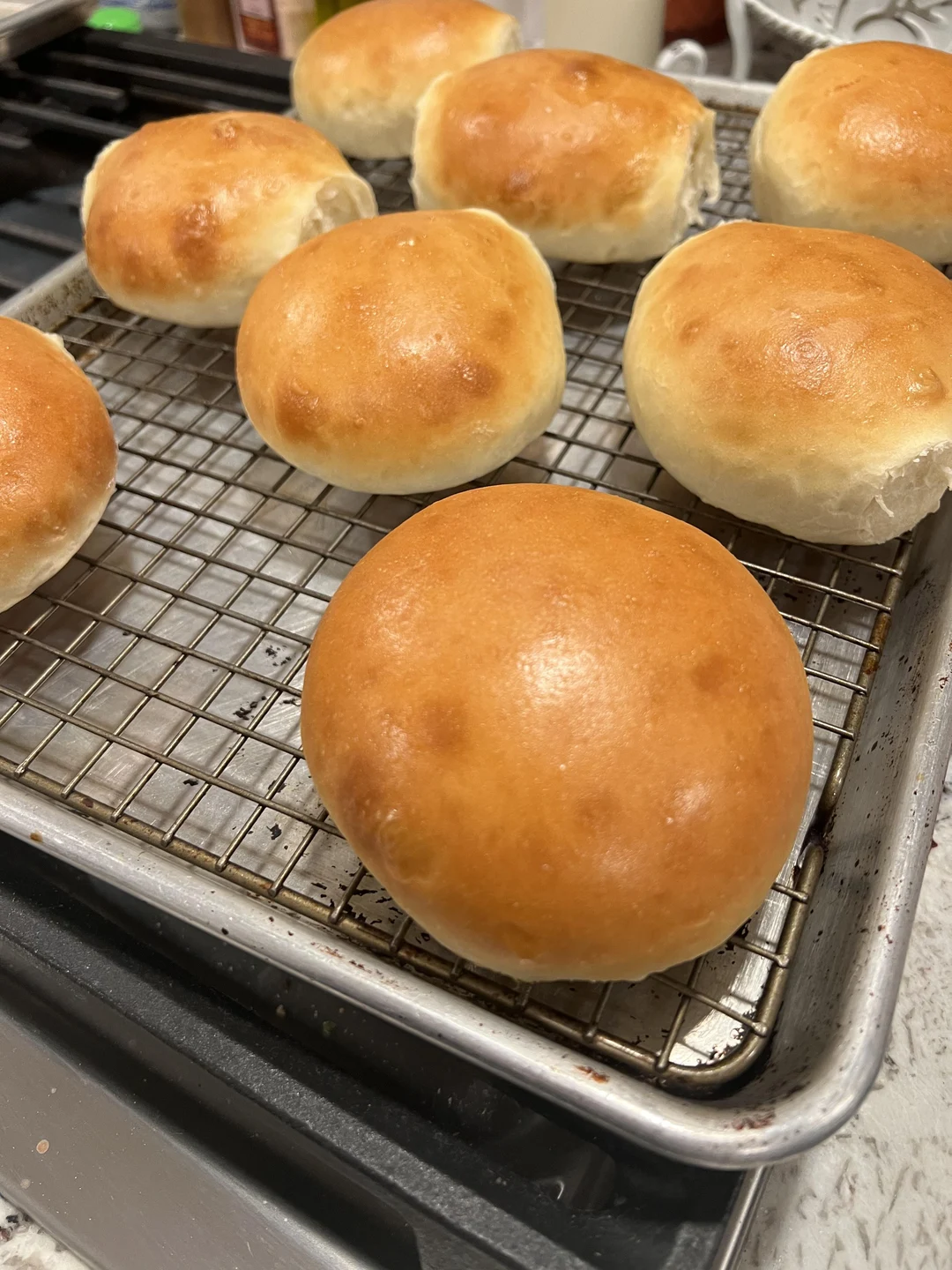 First time trying impromptu burger buns. | Scrolller