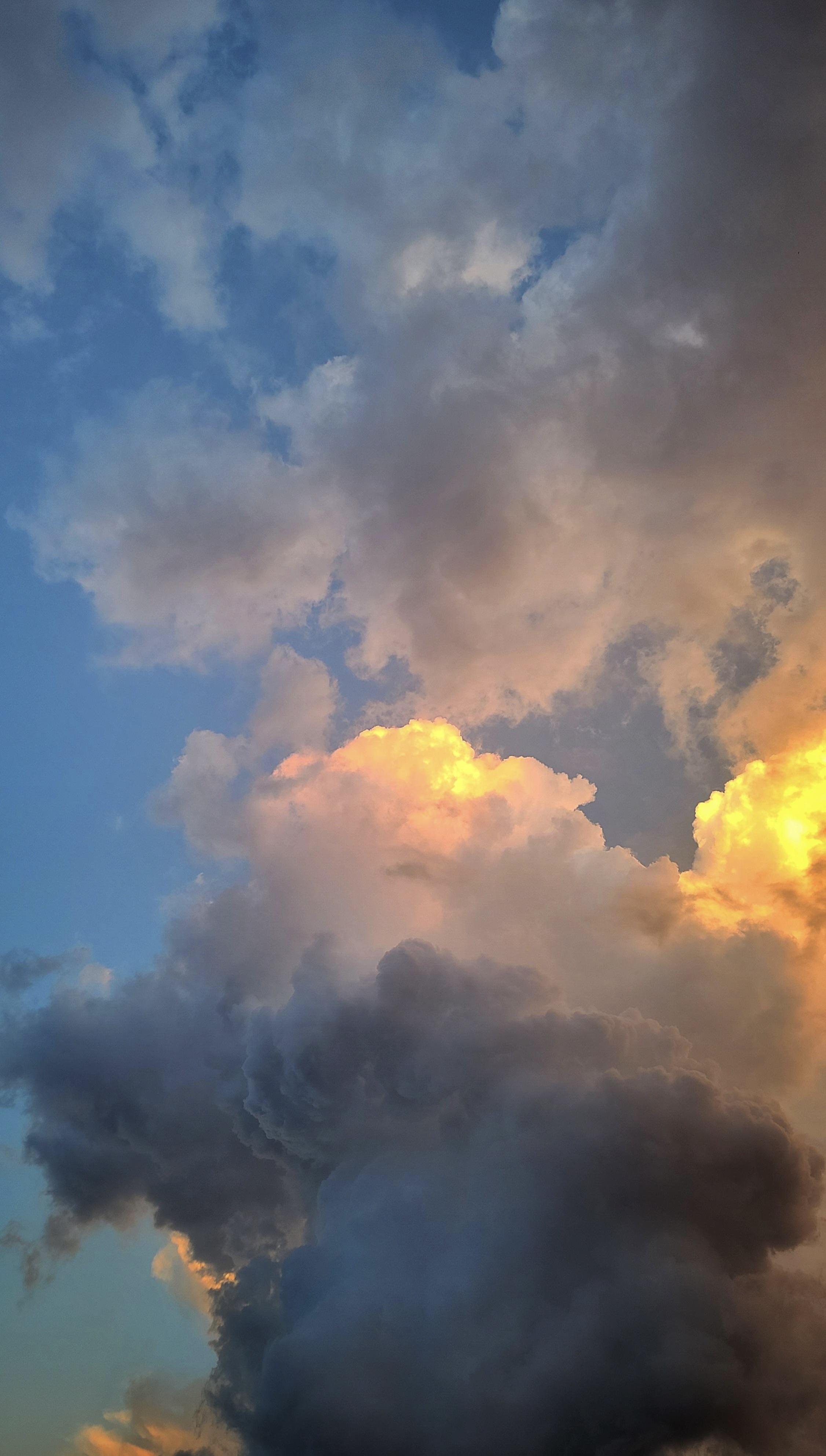 Golden Clouds | Scrolller