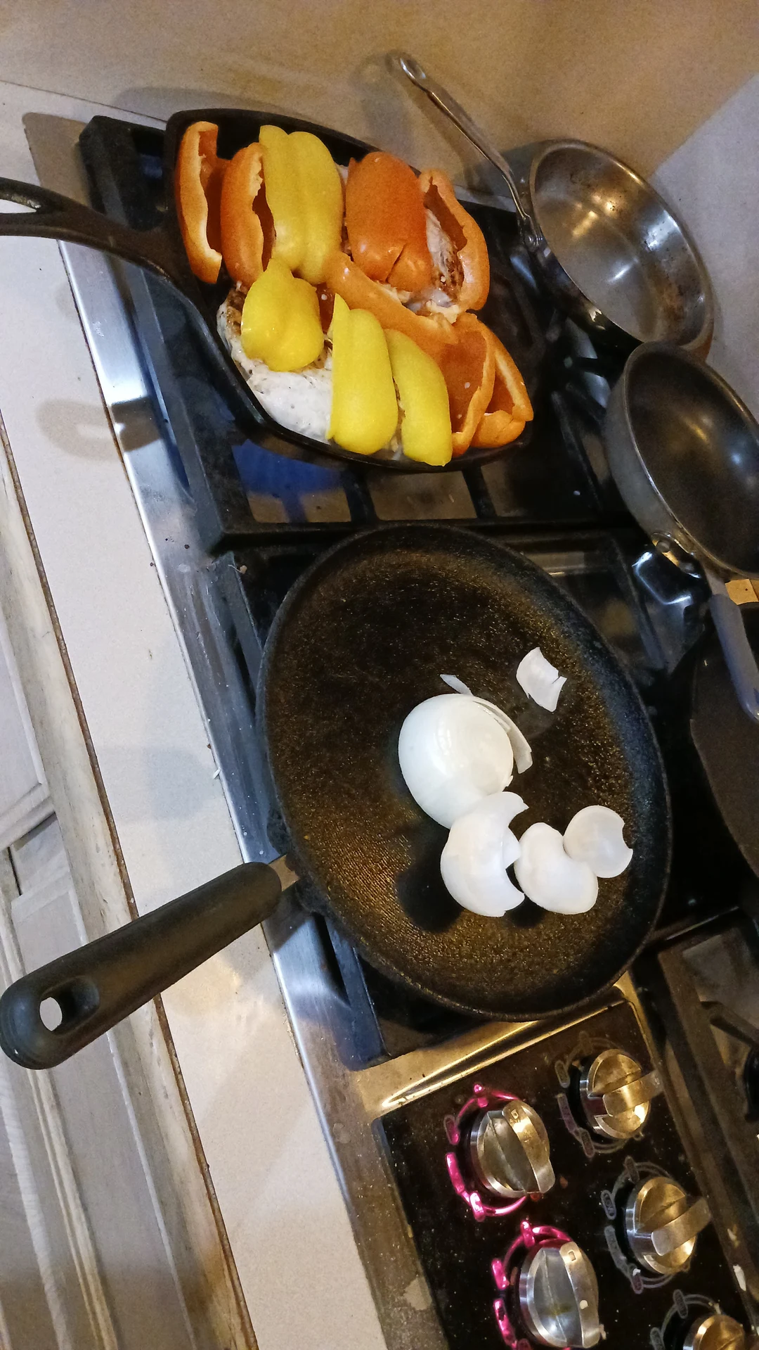 ¡Double fisting it! | Scrolller