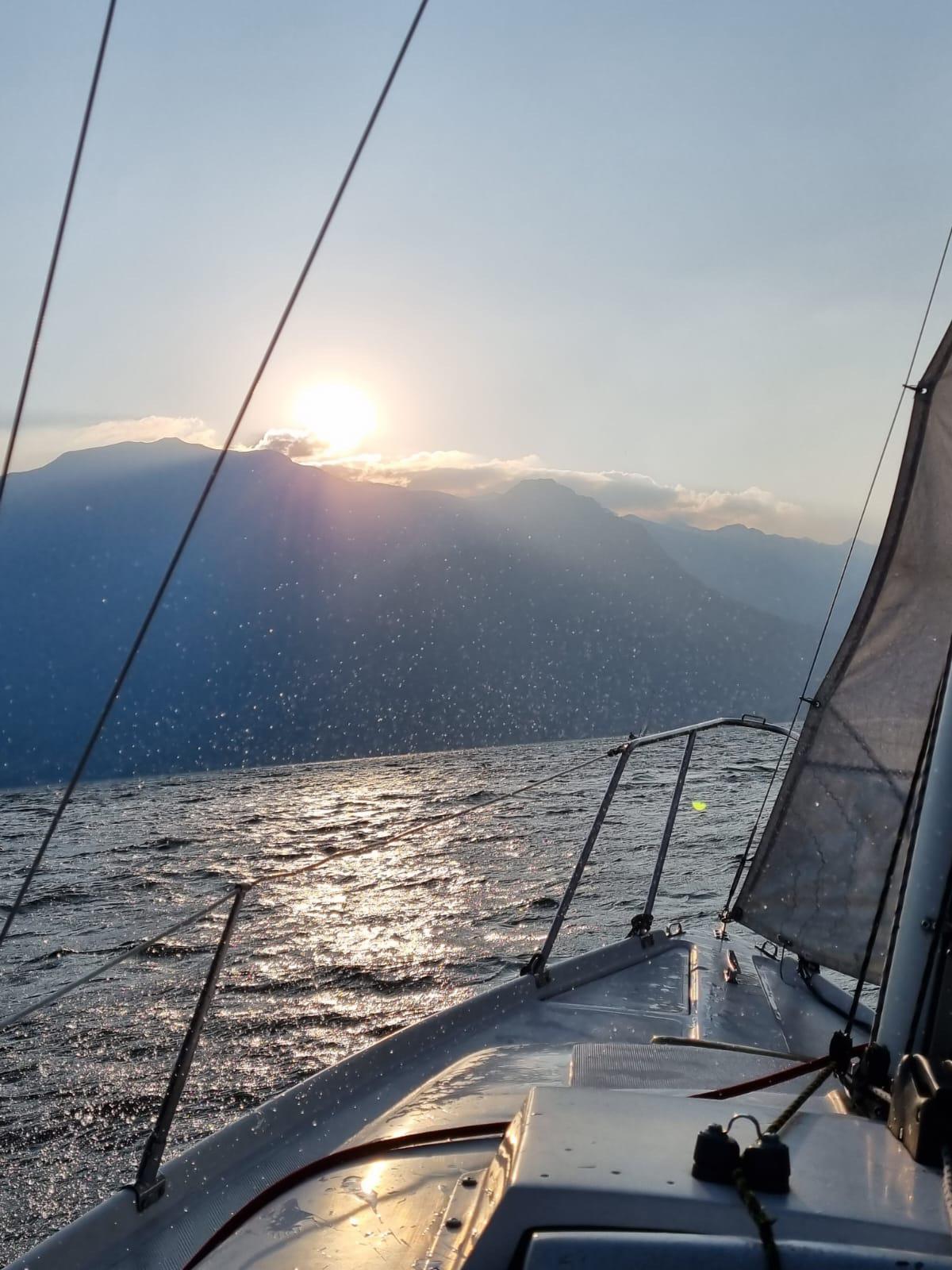 Relaxing sailing weekend at the Como lake (Italy) | Scrolller