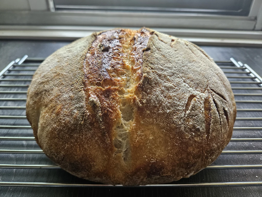 Loaf #5 - Finally A Loaf I'm A Wee Bit Proud Of (All Feedback Welcome) | Scrolller