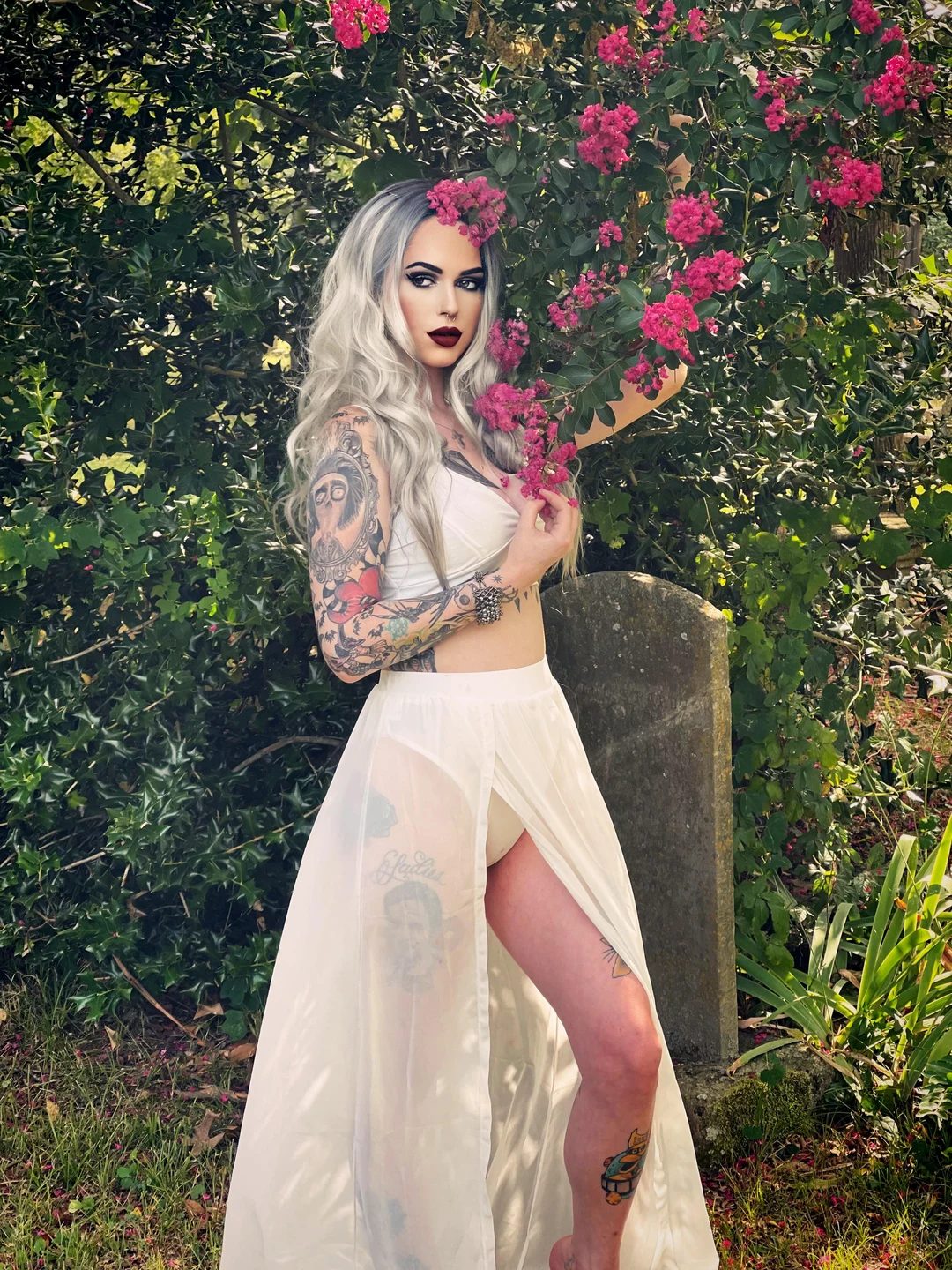 Angel of the Dead, me, Photoshop Elements, 2022 | Scrolller